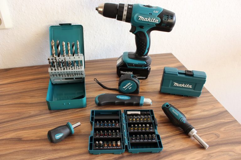 Unterschied & Bedeutung der Makita Farben rot & schwarz
